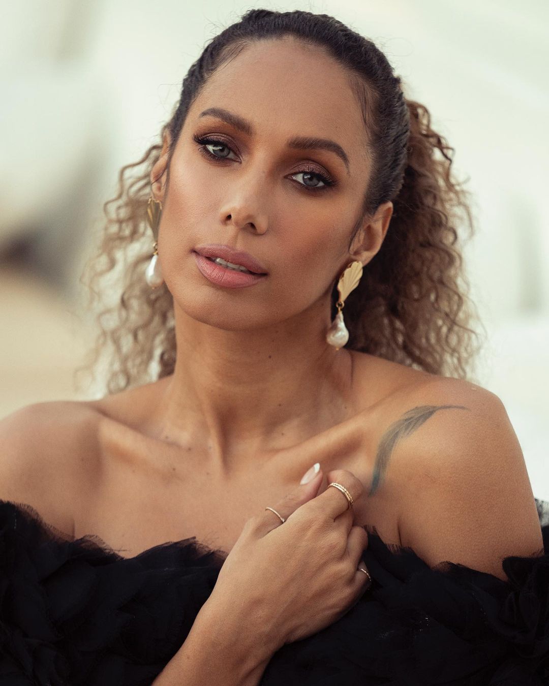 Leona Lewis Nose Job Photos [Before & After] - Surgery4